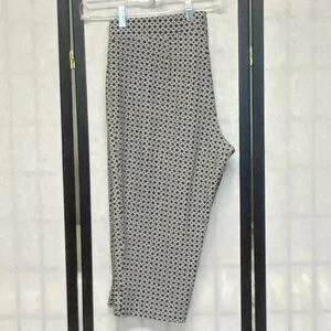 Liz Claiborne | Pants & Jumpsuits | Liz Claiborne Xl Lori Crop Pants ...